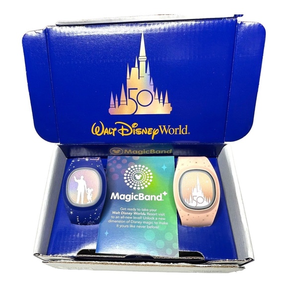 Disney | Accessories | Disney Parks 5th Partner Statue Castle Set Of 2 Magicband Plus Unlinked ...